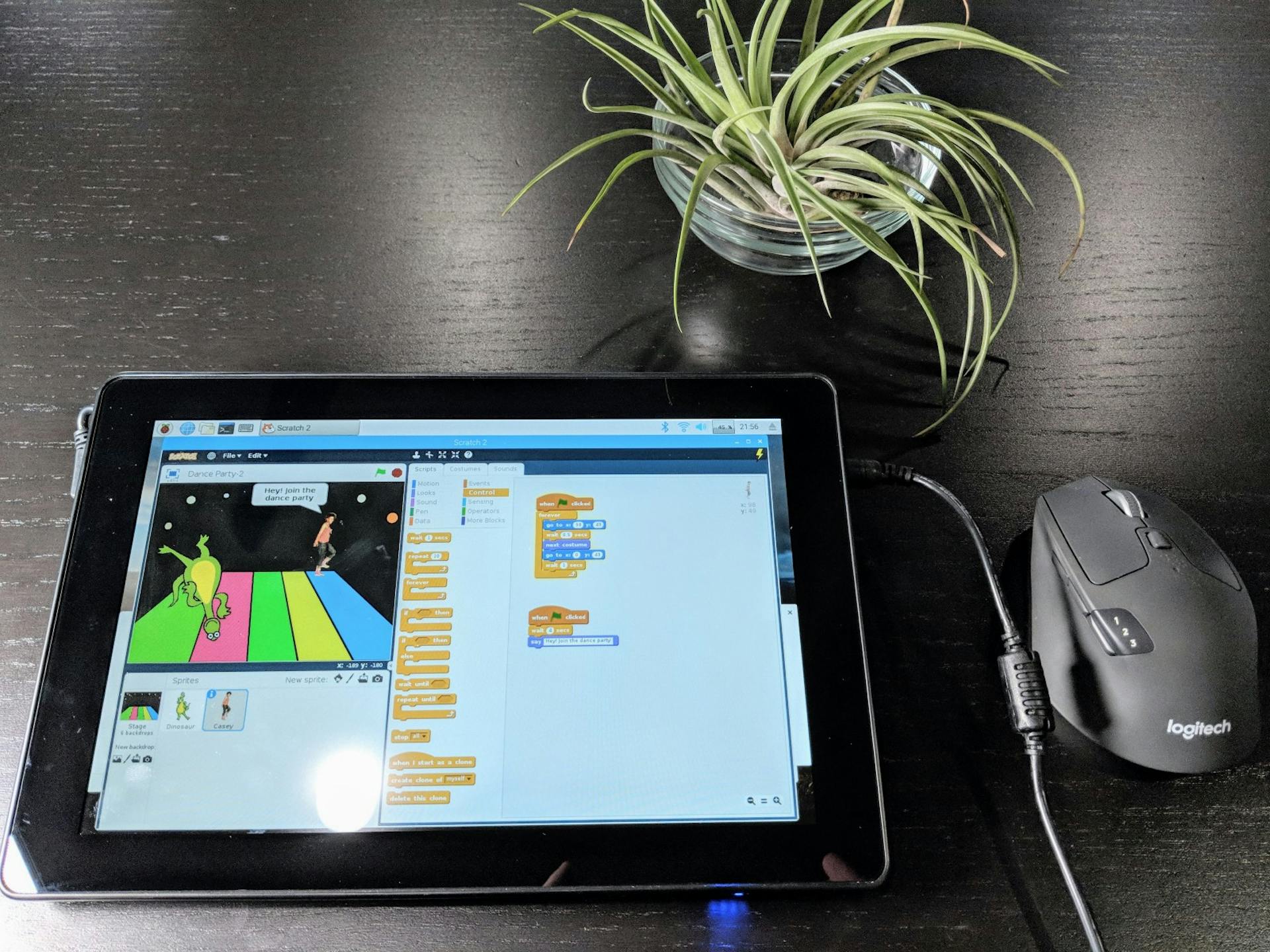 RasPad Review: Turn your Raspberry Pi Into a Tablet | HackerNoon