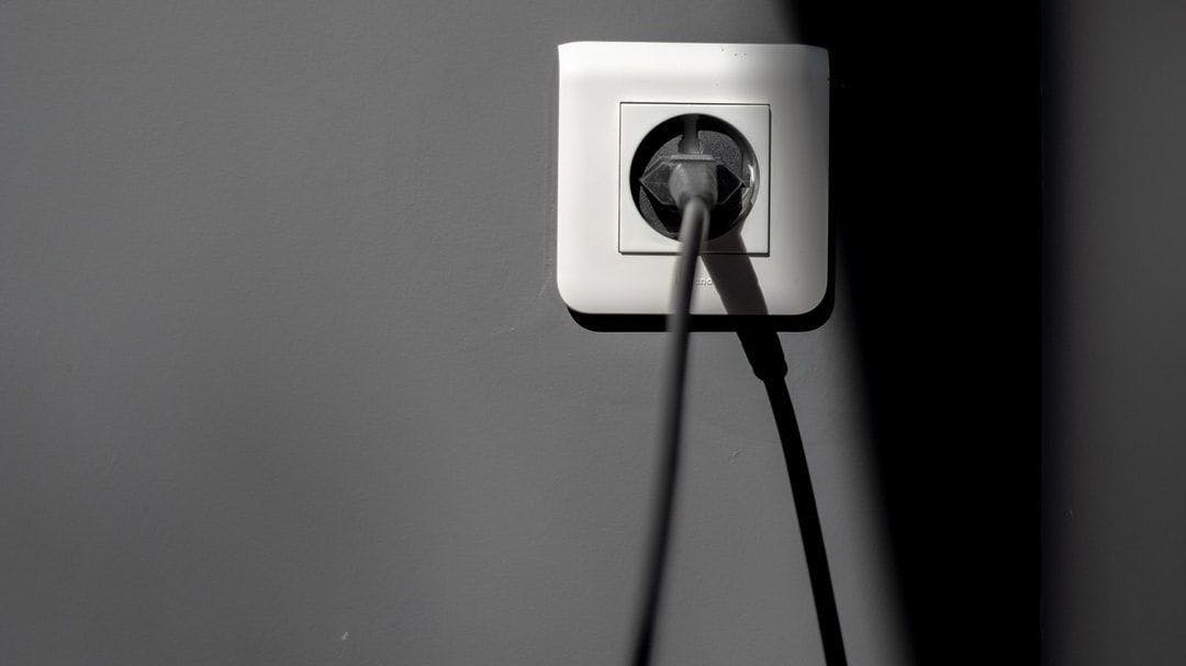 Streaming in Next.js 15: WebSockets vs Server-Sent Events | HackerNoon