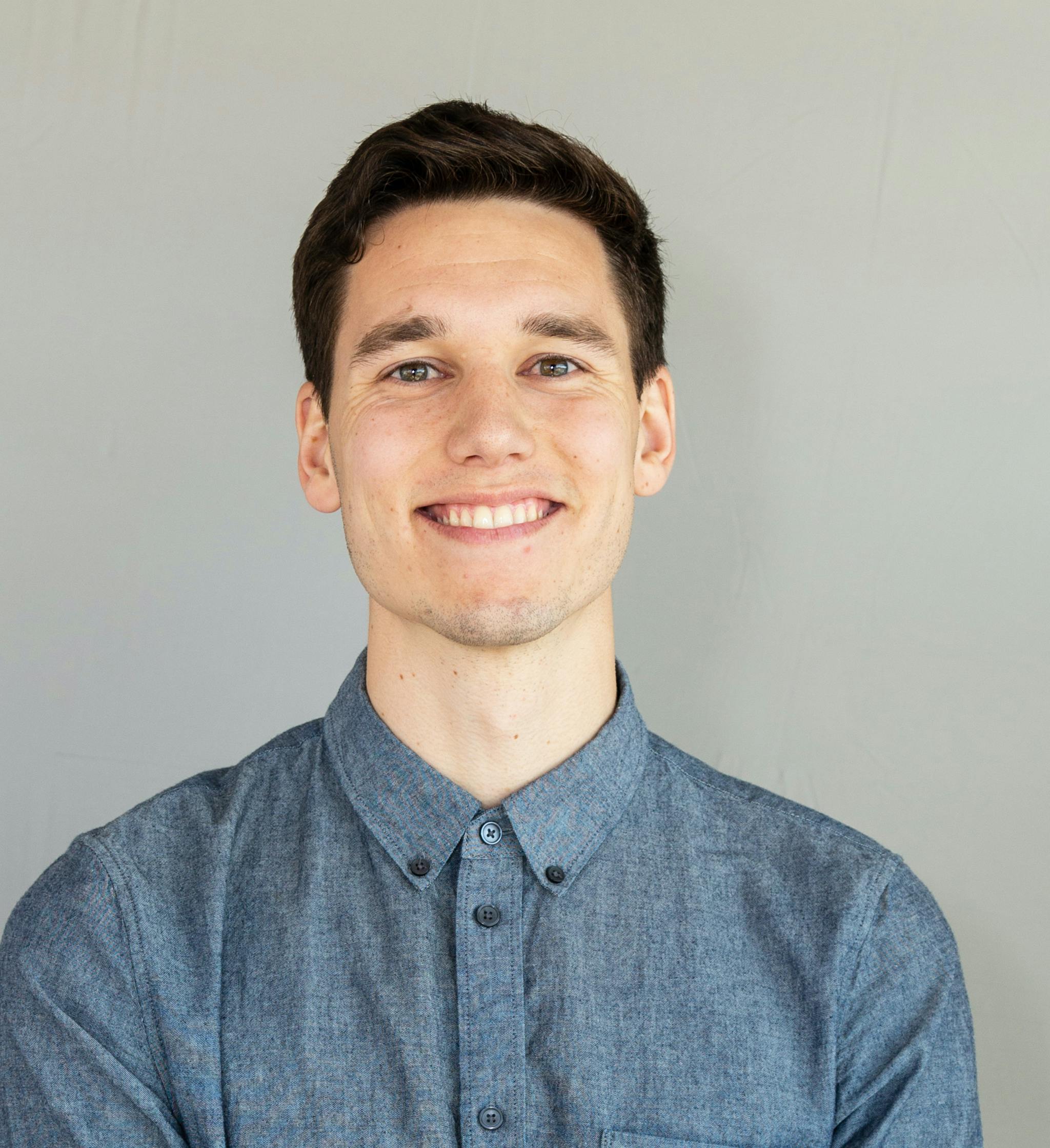 Using ChatGPT to Code an Entire Portfolio Website | HackerNoon