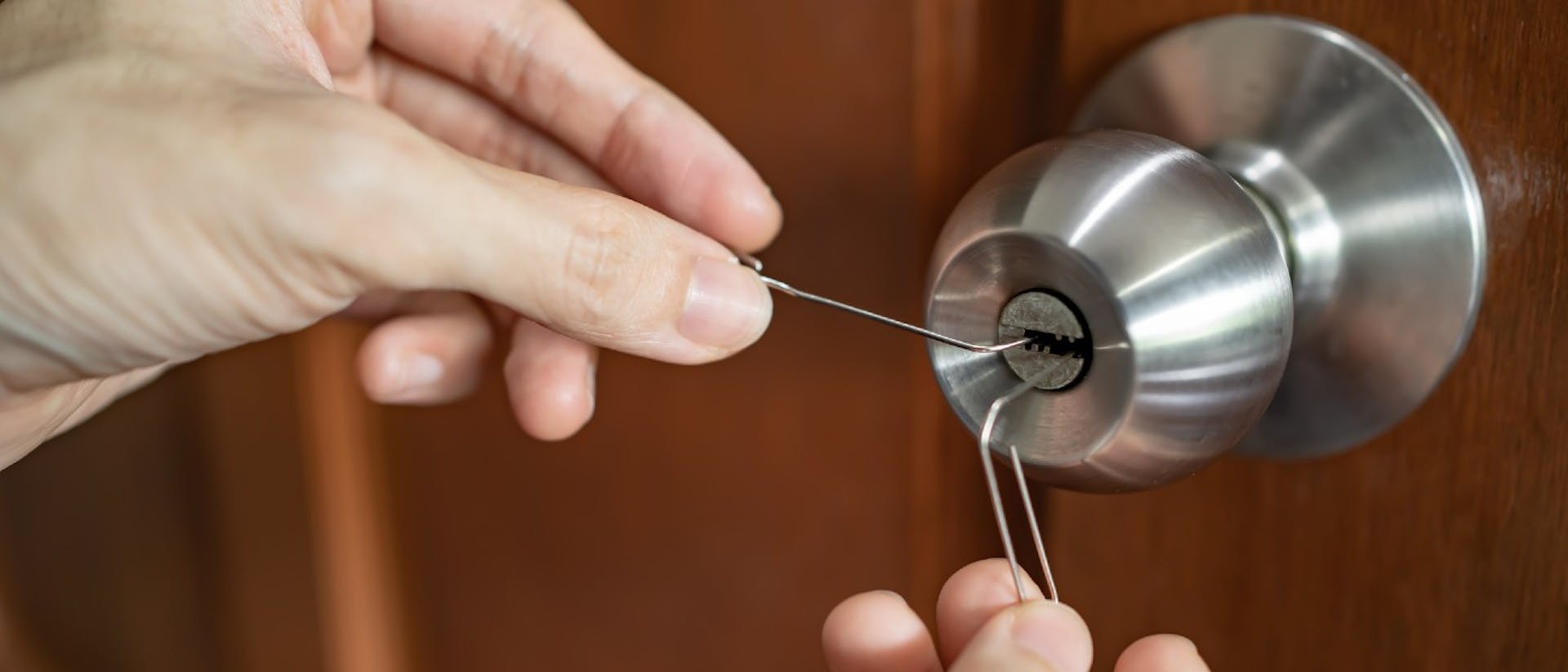 Inside the Secrets of Physical Penetration Testing | HackerNoon