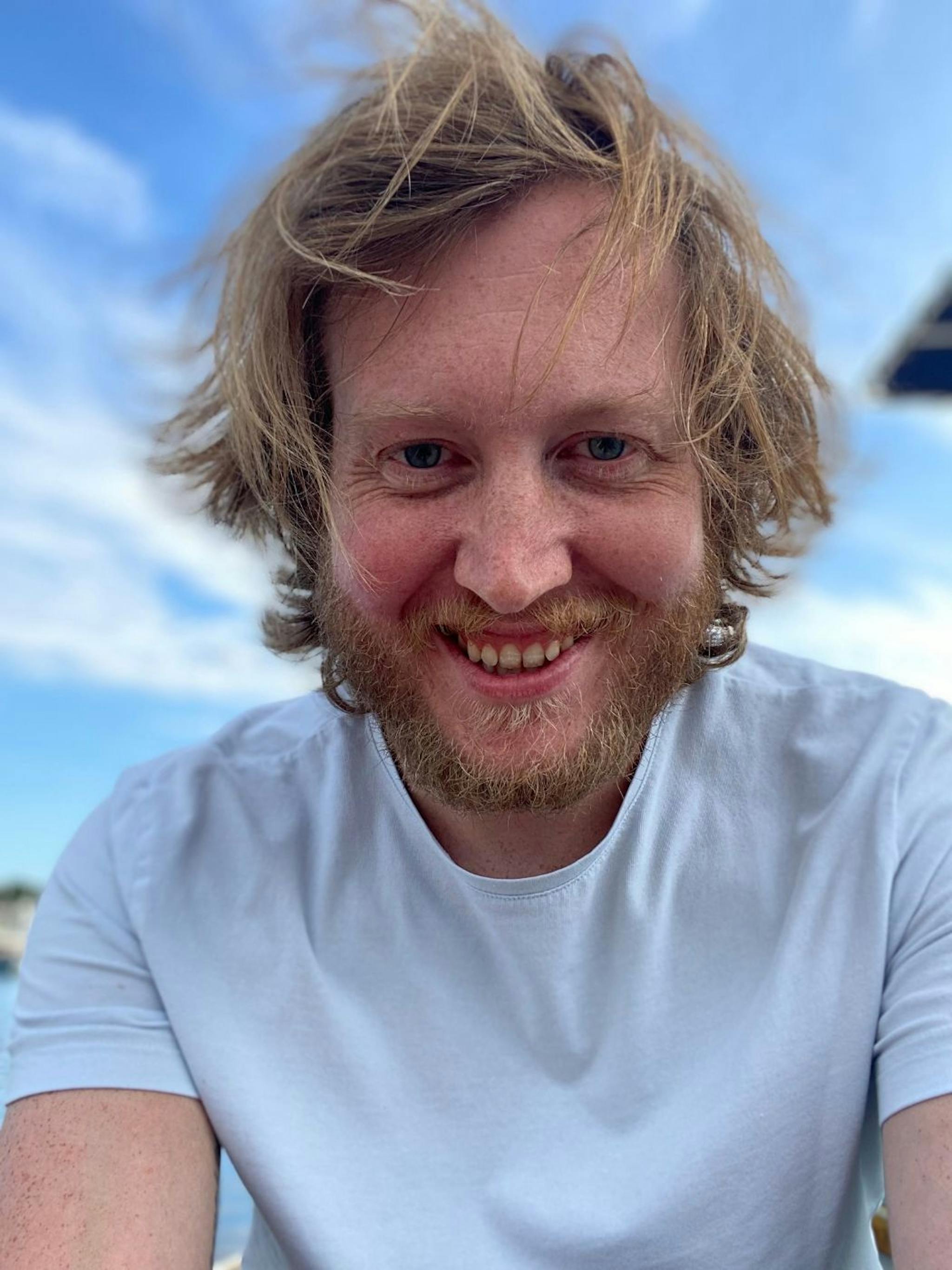 A Guide to Git with Trunk Based Development | HackerNoon