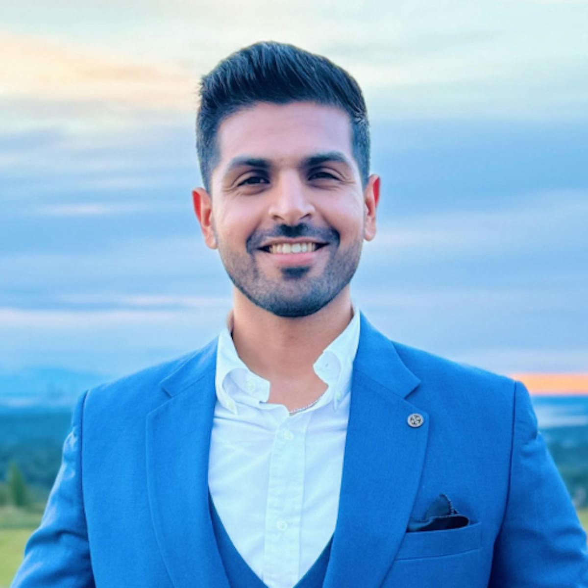 When It's 3AM and Your App is on Fire: How Distributed Tracing Saves the Day | HackerNoon