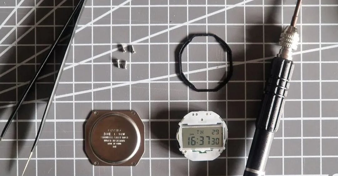 How I Hacked and Turned My CASIO F-91W Into a Contactless Payment ...